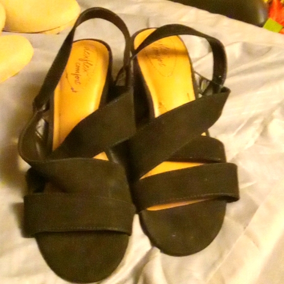 dexflex comfort | Shoes | Pair Of Womens New Never Worn Dexflex Comfort ...